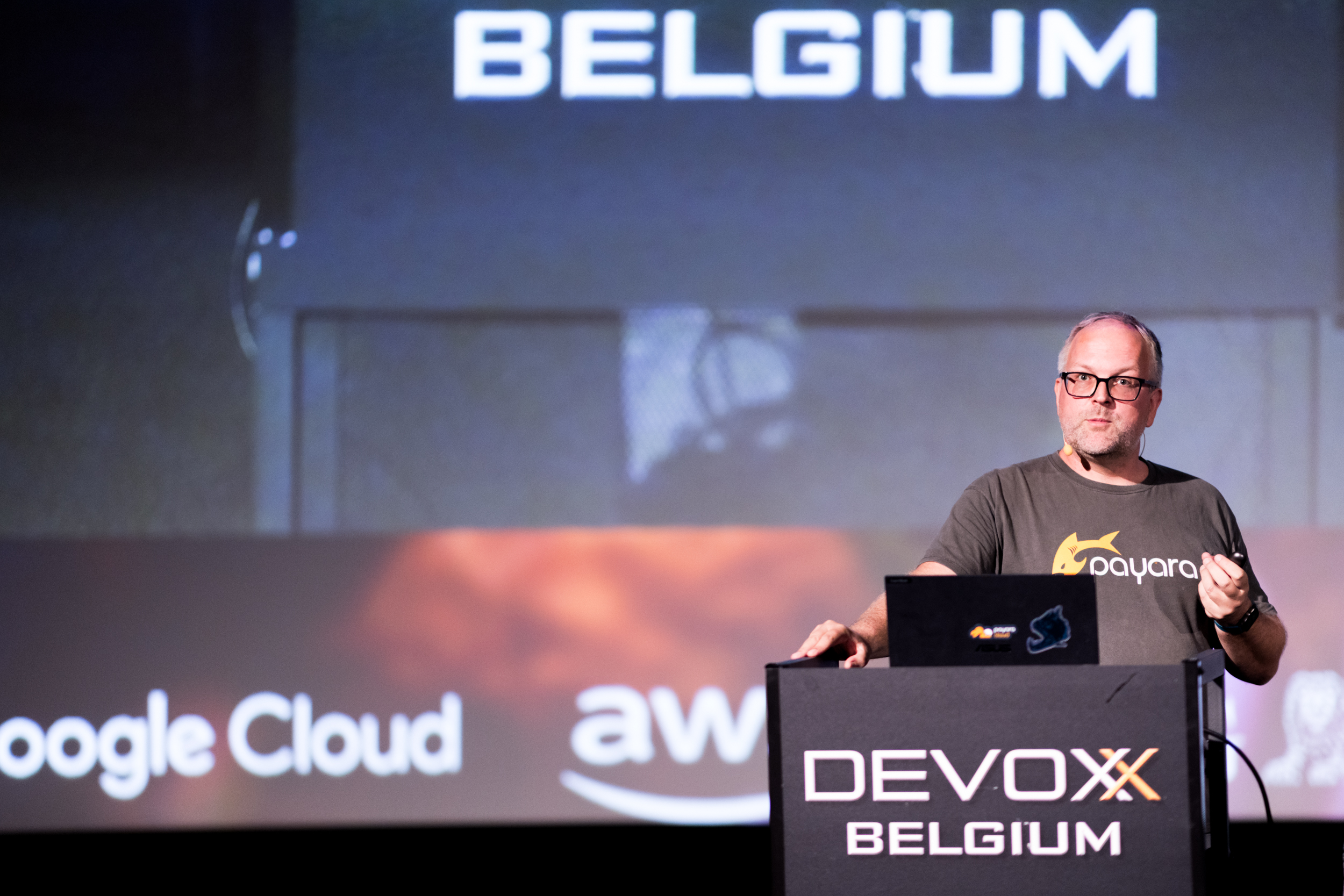 Devoxx BE 2025: It Only Starts with a Container & How Abstraction ...